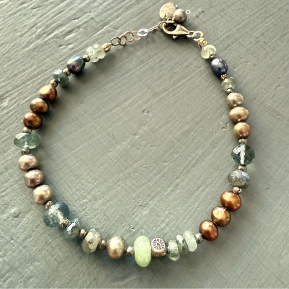 Anne Vaughan | Jewelry | Anne Vaughan Beaded Bracelet | Poshmark